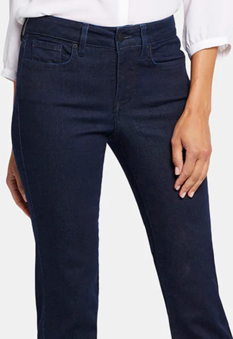 NYDJ Marilyn Straight Jean – Nunie