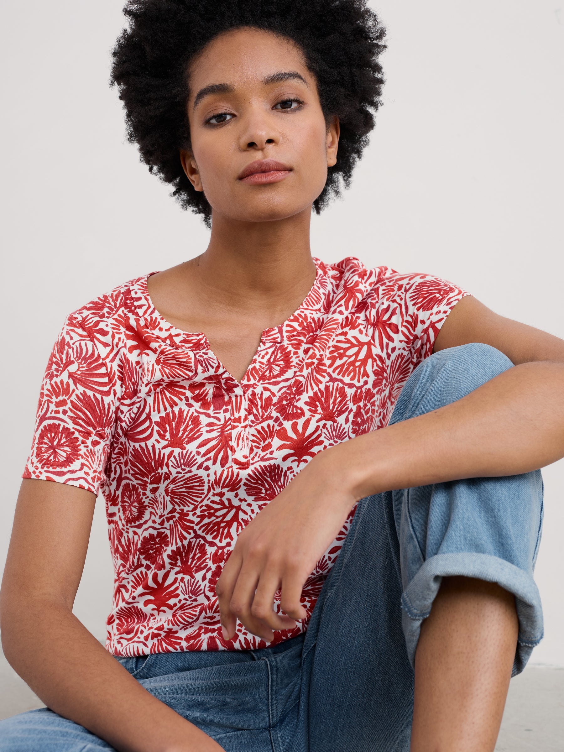 Nunie- lovers of fashion and style for all ages!